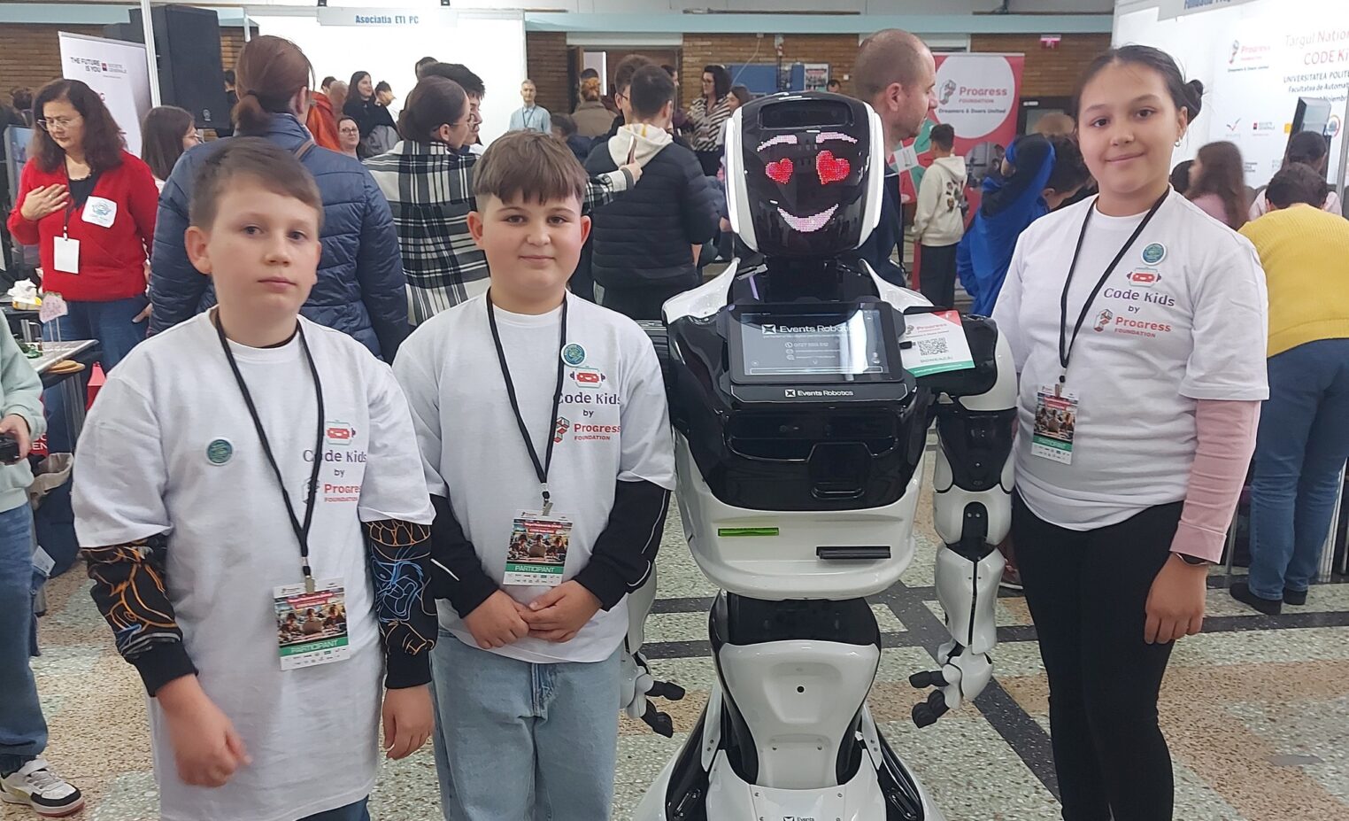 Echipa ”Robo Force” Chiscani locul I la Premiul Best Pitch de la Târgul ...